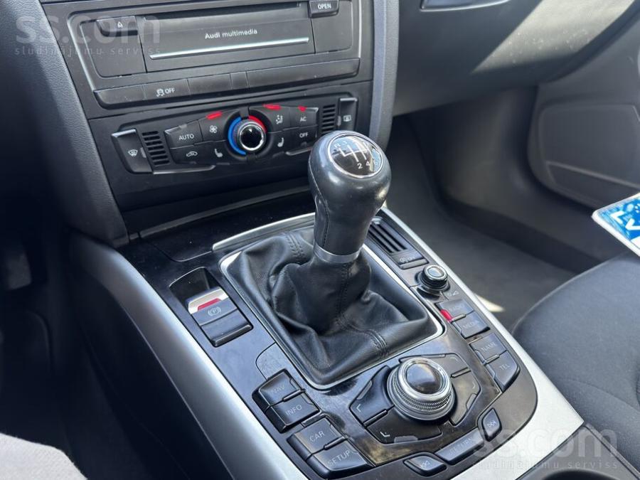 Melns Audi A4 2011 Rēzekne, ar dzinēja tilpumu 2.00 L un nobraukumu 311 tūkst. km par 6300 €, foto 15 vietnē AUTOMOTO.COM.LV