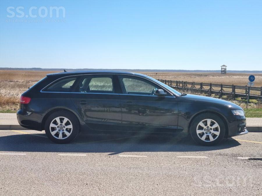 Melns Audi A4 2011 Liepāja, ar dzinēja tilpumu 2.00 L un nobraukumu 400 tūkst. km par 4100 €, foto 6 vietnē AUTOMOTO.COM.LV
