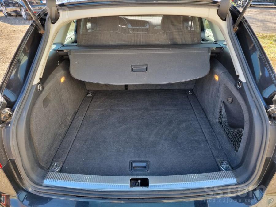 Melns Audi A4 2011 Liepāja, ar dzinēja tilpumu 2.00 L un nobraukumu 400 tūkst. km par 4100 €, foto 11 vietnē AUTOMOTO.COM.LV