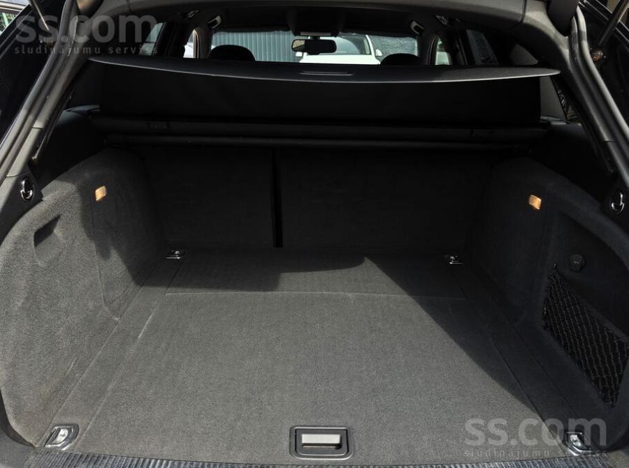 Black Audi A4 2011 in Riga, with an engine capacity of 2.00 L and mileage of 238 thousand km for 8900 €, photo 20 on AUTOMOTO.COM.LV