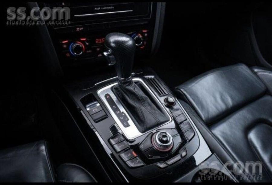 Black Audi A4 2011 in Riga, with an engine capacity of 2.70 L and mileage of 350 thousand km for 6800 €, photo 7 on AUTOMOTO.COM.LV