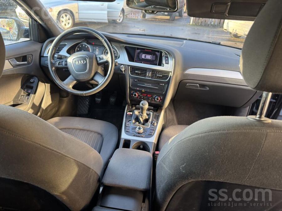 Melns Audi A4 2011 Rīga, ar dzinēja tilpumu 2.00 L un nobraukumu 215 tūkst. km par 6750 €, foto 10 vietnē AUTOMOTO.COM.LV