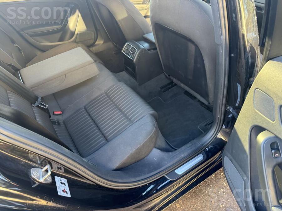 Melns Audi A4 2011 Rīga, ar dzinēja tilpumu 2.00 L un nobraukumu 215 tūkst. km par 6750 €, foto 11 vietnē AUTOMOTO.COM.LV