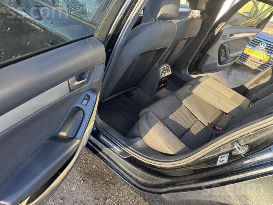 Melns Audi A4 2011 Rīga, ar dzinēja tilpumu 2.00 L un nobraukumu 215 tūkst. km par 6750 €, foto 12 vietnē AUTOMOTO.COM.LV