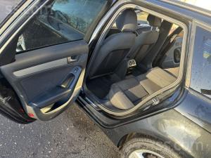 Melns Audi A4 2011 Rīga, ar dzinēja tilpumu 2.00 L un nobraukumu 215 tūkst. km par 6750 €, foto 13 vietnē AUTOMOTO.COM.LV