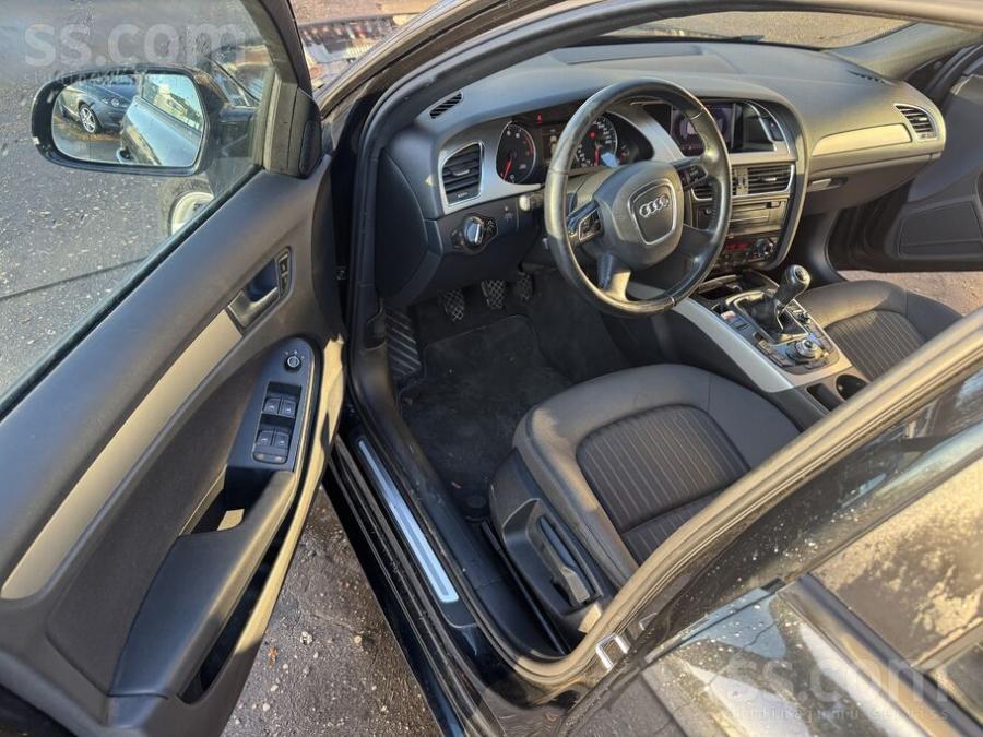 Melns Audi A4 2011 Rīga, ar dzinēja tilpumu 2.00 L un nobraukumu 215 tūkst. km par 6750 €, foto 16 vietnē AUTOMOTO.COM.LV
