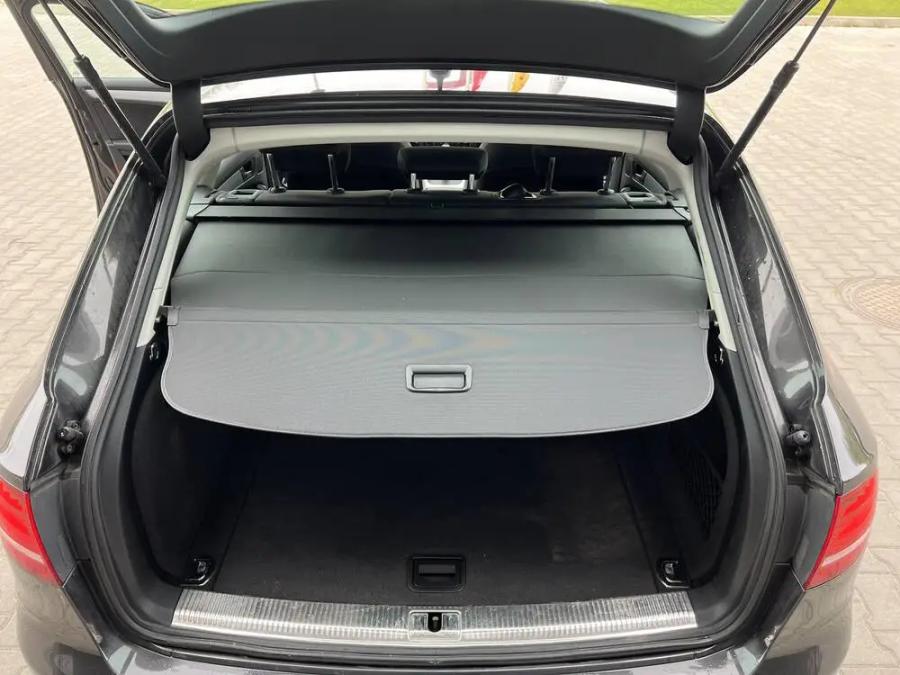 Black Audi A4 2011 in Jekabpils, with an engine capacity of 1.80 L and mileage of 321 thousand km for 6500 €, photo 9 on AUTOMOTO.COM.LV
