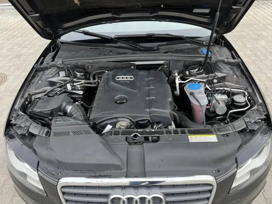 Black Audi A4 2011 in Jekabpils, with an engine capacity of 1.80 L and mileage of 321 thousand km for 6500 €, photo 16 on AUTOMOTO.COM.LV