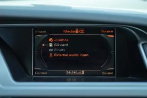 Black Audi A4 2011 in Liepaja, with an engine capacity of 2.70 L and mileage of 336 thousand km for 6900 €, photo 25 on AUTOMOTO.COM.LV