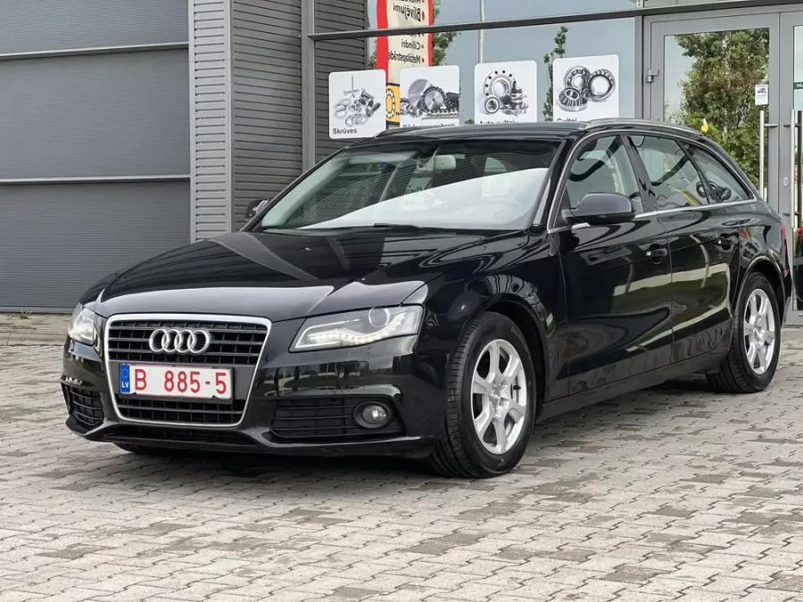 Black Audi A4 2011 in Jekabpils, with an engine capacity of 2.00 L and mileage of 282 thousand km for 6890 €, photo 5 on AUTOMOTO.COM.LV