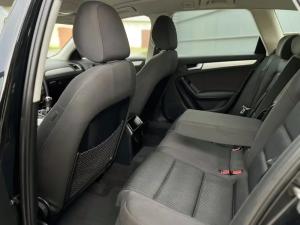 Black Audi A4 2011 in Jekabpils, with an engine capacity of 2.00 L and mileage of 282 thousand km for 6890 €, photo 18 on AUTOMOTO.COM.LV