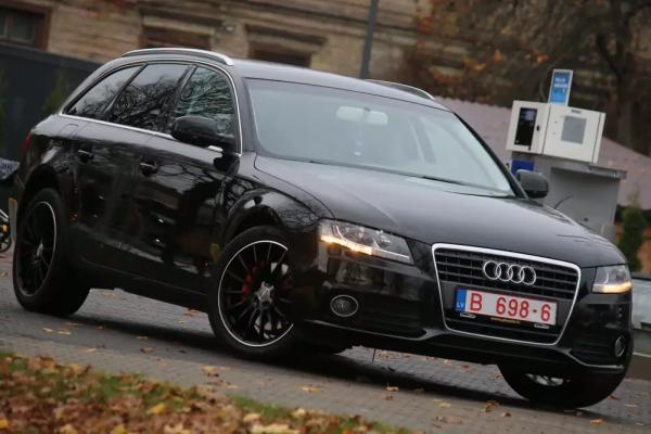 Black Audi A4 2011 in Riga, with an engine capacity of 2.70 L and mileage of 297 thousand km for 5390 €, photo 3 on AUTOMOTO.COM.LV