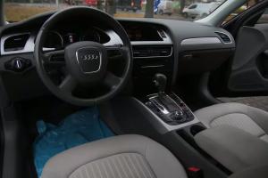 Black Audi A4 2011 in Riga, with an engine capacity of 2.70 L and mileage of 297 thousand km for 5390 €, photo 10 on AUTOMOTO.COM.LV