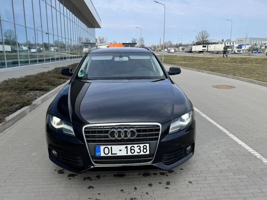 Black Audi A4 2011 in Rezekne, with an engine capacity of 2.00 L and mileage of 297 thousand km for 6700 €, photo 4 on AUTOMOTO.COM.LV