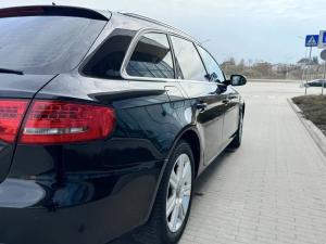 Black Audi A4 2011 in Rezekne, with an engine capacity of 2.00 L and mileage of 297 thousand km for 6700 €, photo 6 on AUTOMOTO.COM.LV