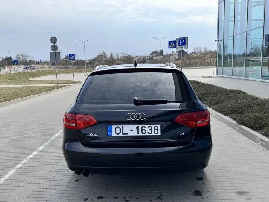 Black Audi A4 2011 in Rezekne, with an engine capacity of 2.00 L and mileage of 297 thousand km for 6700 €, photo 7 on AUTOMOTO.COM.LV
