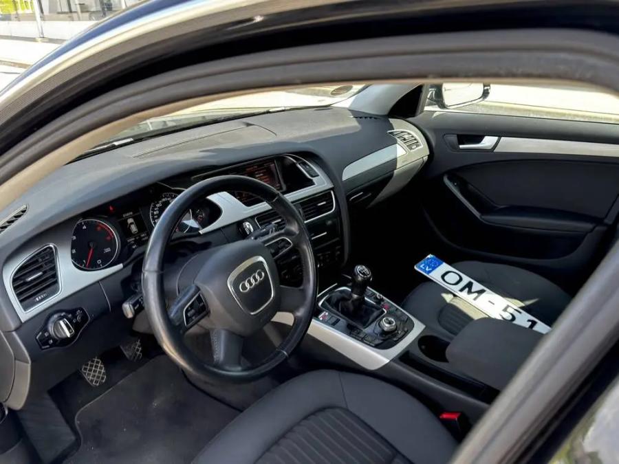 Black Audi A4 2011 in Rezekne, with an engine capacity of 2.00 L and mileage of 311 thousand km for 6300 €, photo 11 on AUTOMOTO.COM.LV