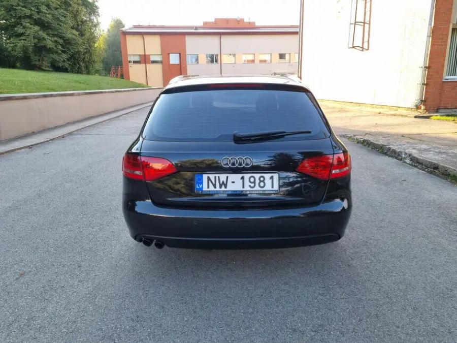 Melns Audi A4 2011 Jēkabpils, ar dzinēja tilpumu 2.00 L un nobraukumu 303 tūkst. km par 6100 €, foto 10 vietnē AUTOMOTO.COM.LV