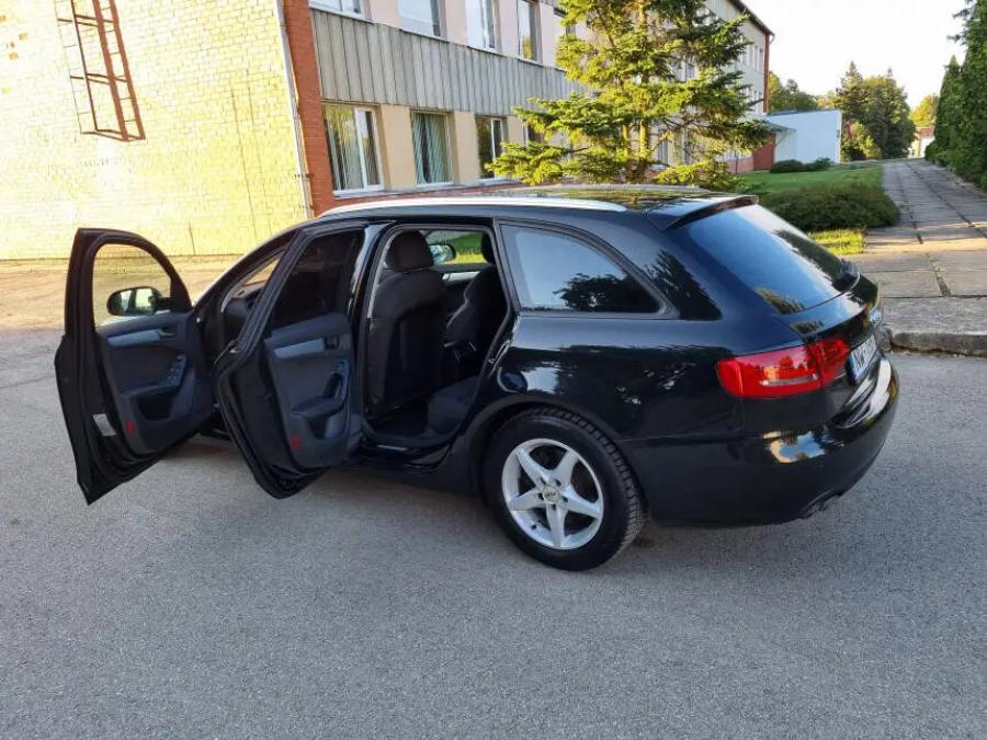 Melns Audi A4 2011 Jēkabpils, ar dzinēja tilpumu 2.00 L un nobraukumu 303 tūkst. km par 6100 €, foto 19 vietnē AUTOMOTO.COM.LV