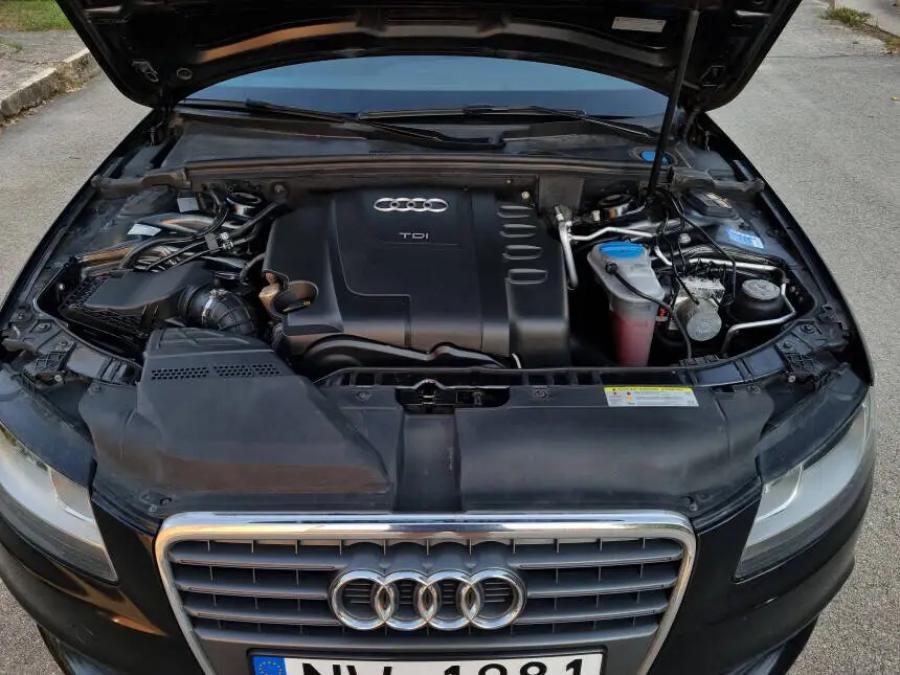 Melns Audi A4 2011 Jēkabpils, ar dzinēja tilpumu 2.00 L un nobraukumu 303 tūkst. km par 6100 €, foto 26 vietnē AUTOMOTO.COM.LV