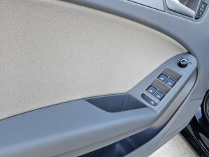 Melns Audi A4 2011 Jēkabpils, ar dzinēja tilpumu 2.00 L un nobraukumu 284 tūkst. km par 6290 €, foto 15 vietnē AUTOMOTO.COM.LV