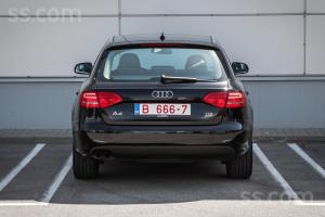 Melns Audi A4 2011 Rīga, ar dzinēja tilpumu 2.00 L un nobraukumu 247 tūkst. km par 7990 €, foto 8 vietnē AUTOMOTO.COM.LV