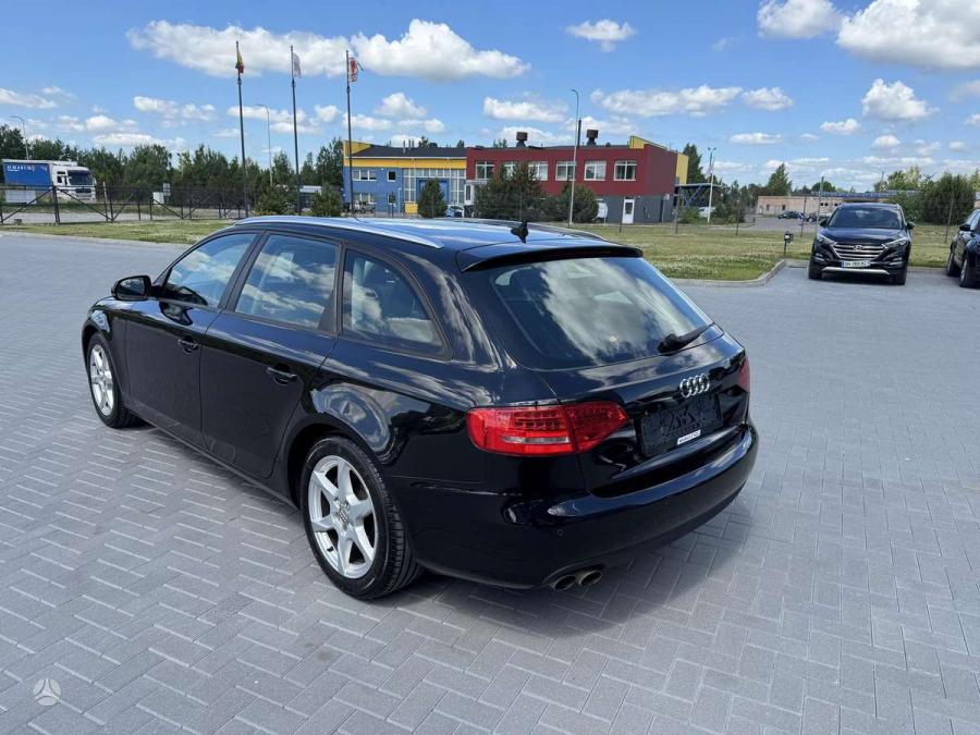 Black Audi A4 2011 in Telschi, with an engine capacity of 1.97 L and mileage of 250 thousand km for 5999 €, photo 5 on AUTOMOTO.COM.LV