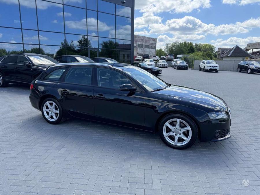 Black Audi A4 2011 in Telschi, with an engine capacity of 1.97 L and mileage of 250 thousand km for 5999 €, photo 9 on AUTOMOTO.COM.LV