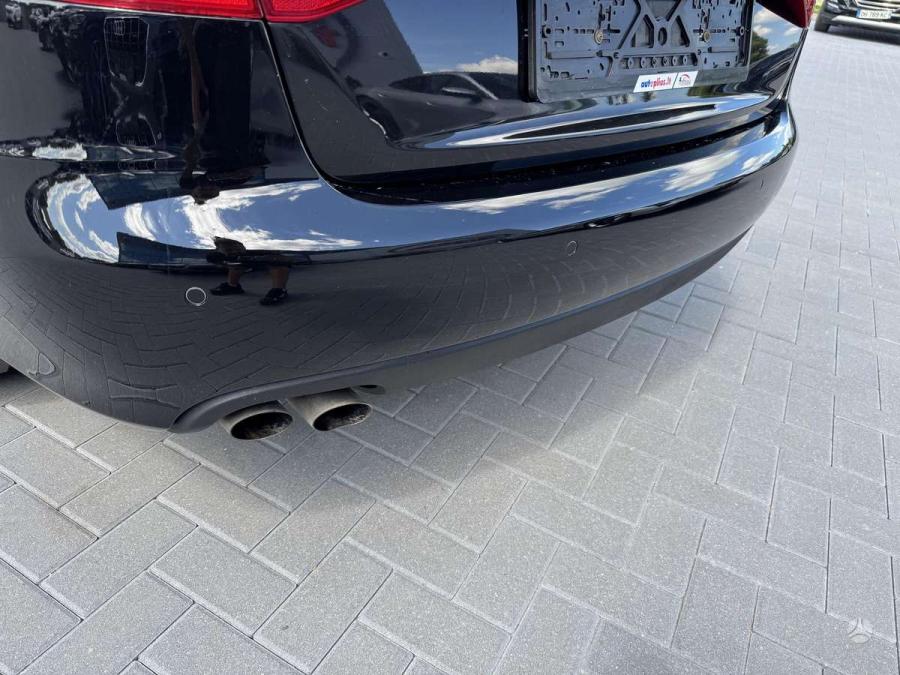 Black Audi A4 2011 in Telschi, with an engine capacity of 1.97 L and mileage of 250 thousand km for 5999 €, photo 16 on AUTOMOTO.COM.LV