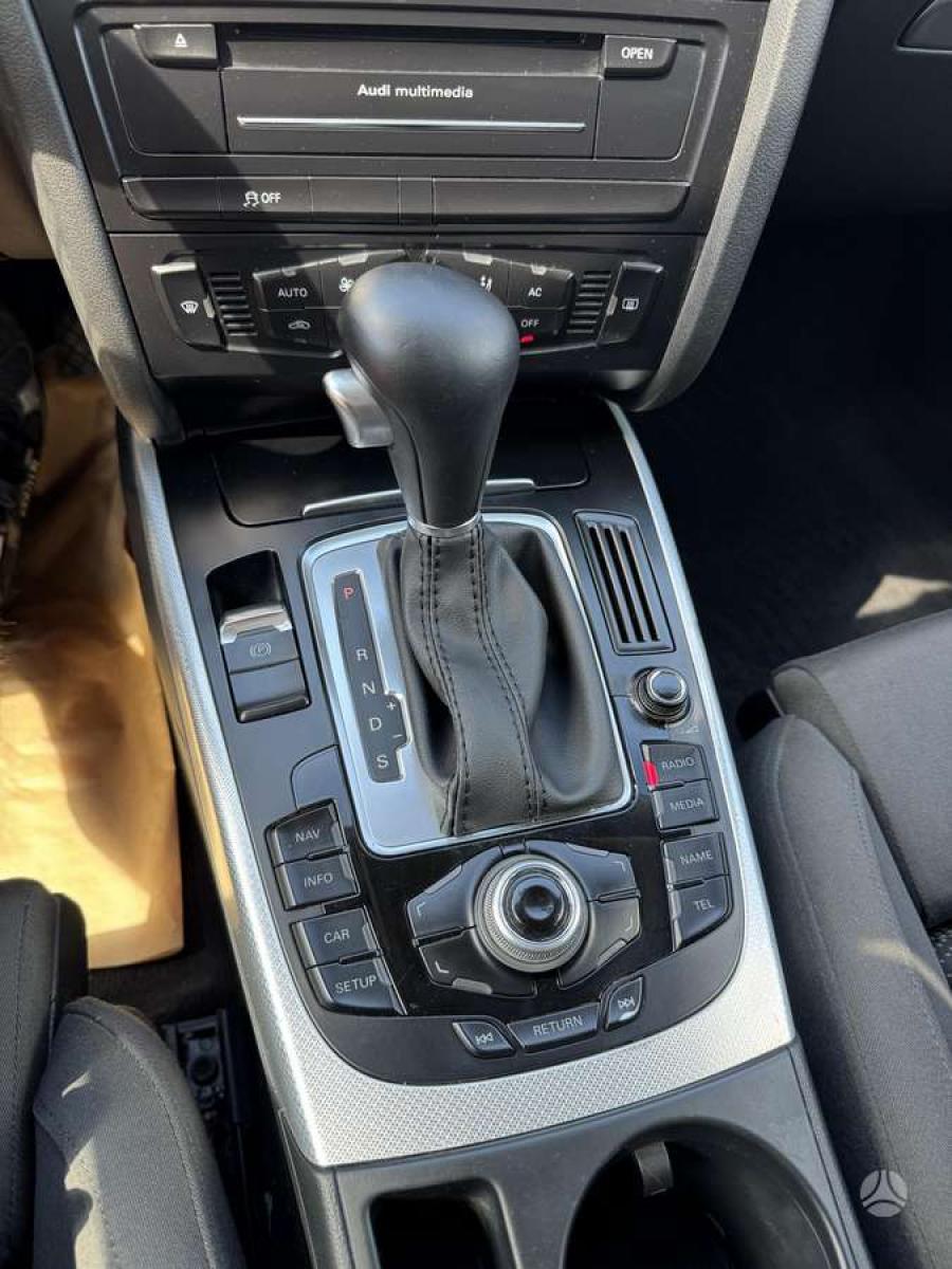 Black Audi A4 2011 in Telschi, with an engine capacity of 1.97 L and mileage of 250 thousand km for 5999 €, photo 28 on AUTOMOTO.COM.LV