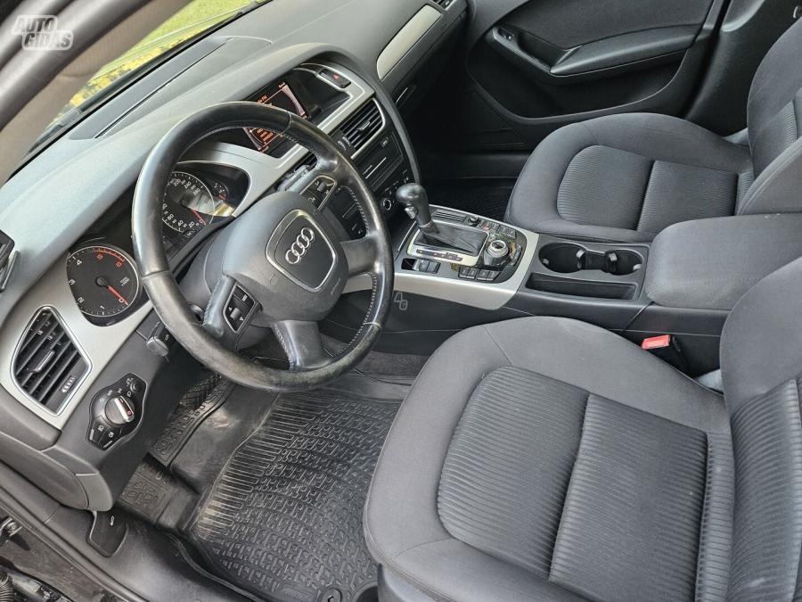 Melns Audi A4 2011 Mažeikiai, ar dzinēja tilpumu 2.00 L un nobraukumu 275 tūkst. km par 4950 €, foto 18 vietnē AUTOMOTO.COM.LV