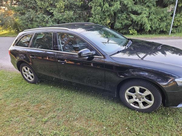 Black Audi A4 2011 in Mazeikiai, with an engine capacity of 2.00 L and mileage of 275 thousand km for 4950 €, photo 10 on AUTOMOTO.COM.LV