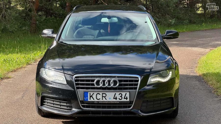 Black Audi A4 2011 in Kaunas, with an engine capacity of 2.00 L and mileage of 328 thousand km for 4100 €, photo 3 on AUTOMOTO.COM.LV