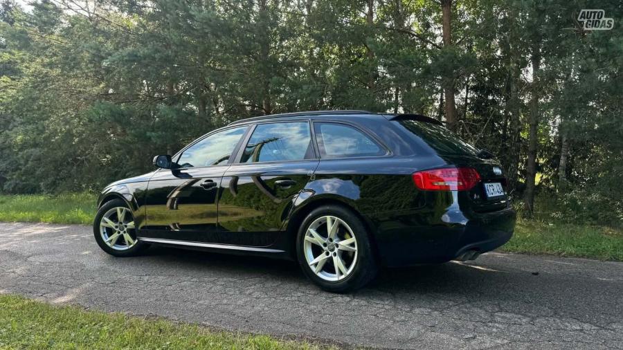 Black Audi A4 2011 in Kaunas, with an engine capacity of 2.00 L and mileage of 328 thousand km for 4100 €, photo 9 on AUTOMOTO.COM.LV