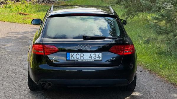 Black Audi A4 2011 in Kaunas, with an engine capacity of 2.00 L and mileage of 328 thousand km for 4100 €, photo 10 on AUTOMOTO.COM.LV