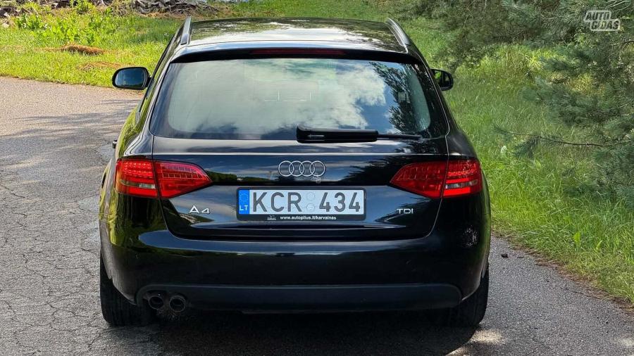 Black Audi A4 2011 in Kaunas, with an engine capacity of 2.00 L and mileage of 328 thousand km for 4100 €, photo 11 on AUTOMOTO.COM.LV