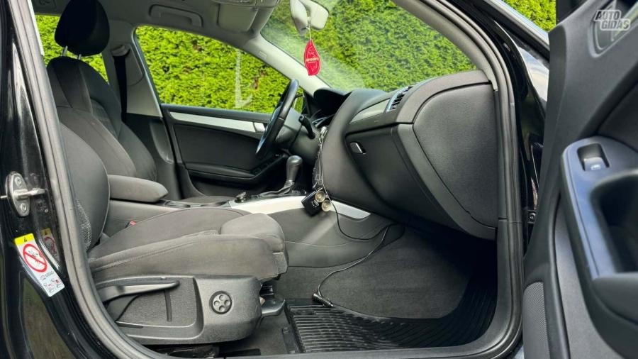 Black Audi A4 2011 in Kaunas, with an engine capacity of 2.00 L and mileage of 328 thousand km for 4100 €, photo 20 on AUTOMOTO.COM.LV