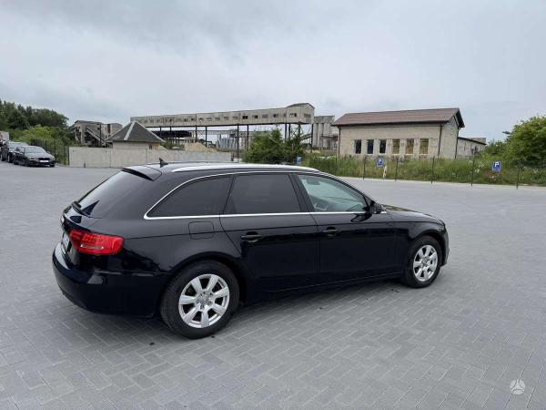 Black Audi A4 2011 in Telschi, with an engine capacity of 1.97 L and mileage of 298 thousand km for 5700 €, photo 7 on AUTOMOTO.COM.LV