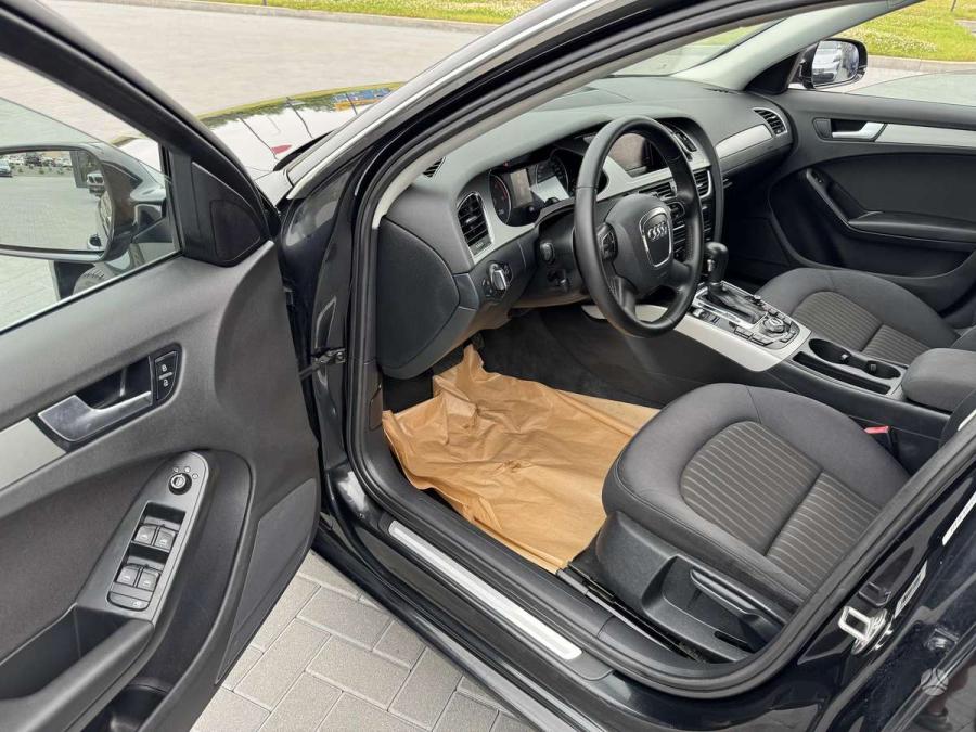 Black Audi A4 2011 in Telschi, with an engine capacity of 1.97 L and mileage of 298 thousand km for 5700 €, photo 16 on AUTOMOTO.COM.LV