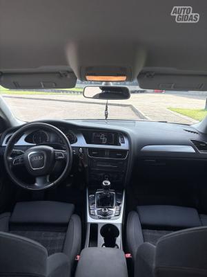 Melns Audi A4 2011 Kauņa, ar dzinēja tilpumu 2.00 L un nobraukumu 349 tūkst. km par 4500 €, foto 12 vietnē AUTOMOTO.COM.LV