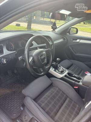 Melns Audi A4 2011 Kauņa, ar dzinēja tilpumu 2.00 L un nobraukumu 349 tūkst. km par 4500 €, foto 13 vietnē AUTOMOTO.COM.LV