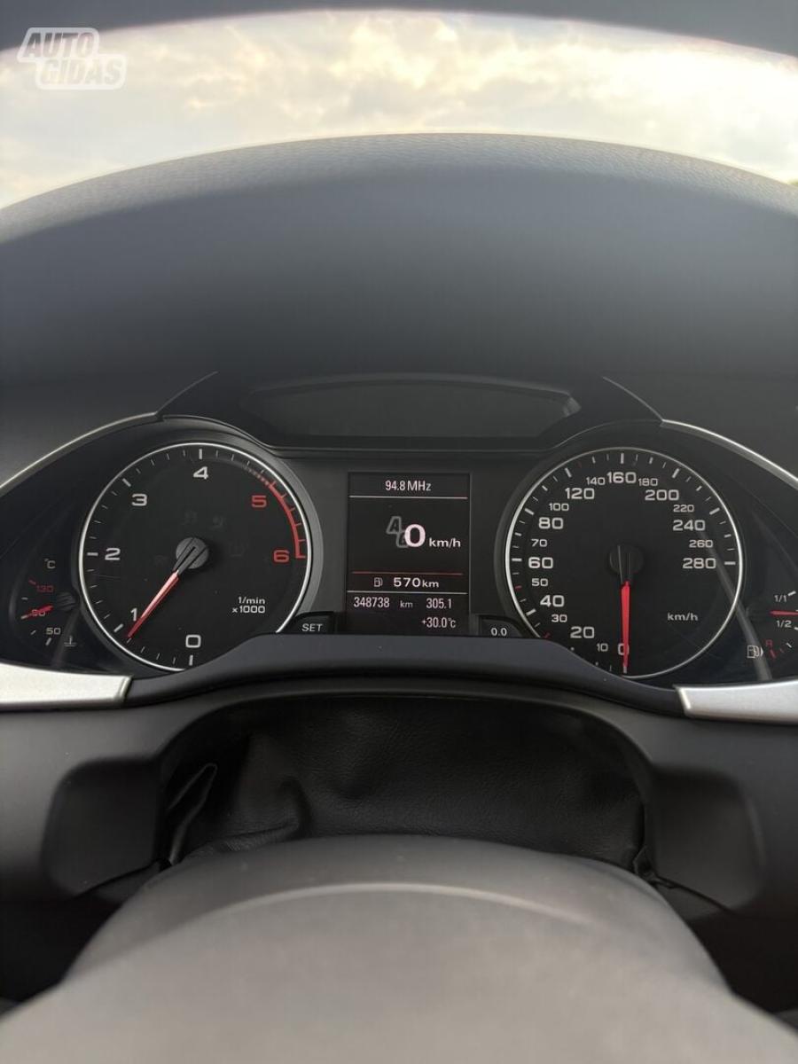Melns Audi A4 2011 Kauņa, ar dzinēja tilpumu 2.00 L un nobraukumu 349 tūkst. km par 4500 €, foto 15 vietnē AUTOMOTO.COM.LV