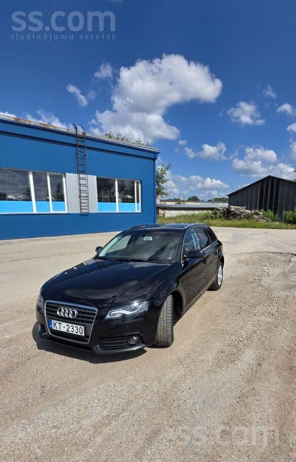 Black Audi A4 2011 in Riga, with an engine capacity of 1.80 L and mileage of 242 thousand km for 5500 €, photo 4 on AUTOMOTO.COM.LV