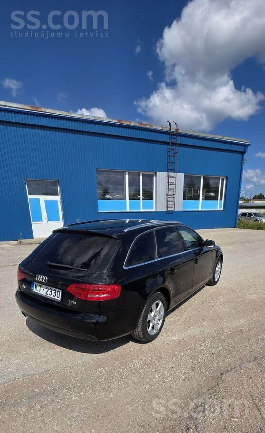 Melns Audi A4 2011 Rīga, ar dzinēja tilpumu 1.80 L un nobraukumu 242 tūkst. km par 5500 €, foto 7 vietnē AUTOMOTO.COM.LV