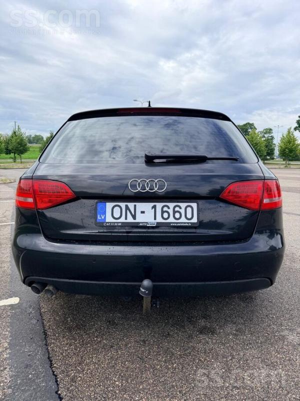 Melns Audi A4 2011 Daugavpils, ar dzinēja tilpumu 2.00 L un nobraukumu 287 tūkst. km par 5900 €, foto 7 vietnē AUTOMOTO.COM.LV