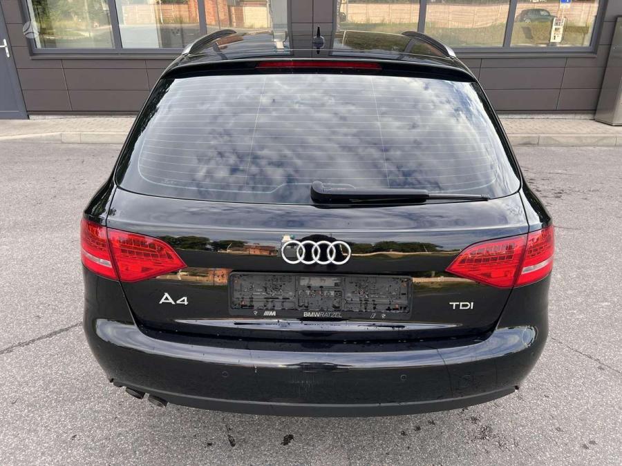 Black Audi A4 2011 in Utena, with an engine capacity of 1.97 L and mileage of 204 thousand km for 5200 €, photo 11 on AUTOMOTO.COM.LV
