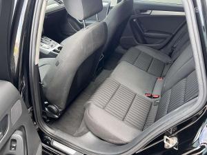 Black Audi A4 2011 in Utena, with an engine capacity of 1.97 L and mileage of 204 thousand km for 5200 €, photo 19 on AUTOMOTO.COM.LV