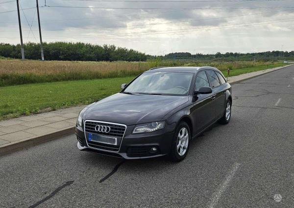Melns Audi A4 2011 Panevēža, ar dzinēja tilpumu 1.97 L un nobraukumu 387 tūkst. km par 4999 €, foto 3 vietnē AUTOMOTO.COM.LV