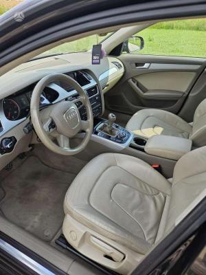 Melns Audi A4 2011 Panevēža, ar dzinēja tilpumu 1.97 L un nobraukumu 387 tūkst. km par 4999 €, foto 12 vietnē AUTOMOTO.COM.LV