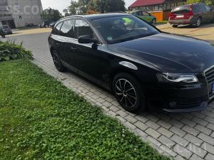 Melns Audi A4 2011 Bauska, ar dzinēja tilpumu 2.00 L un nobraukumu 203 tūkst. km par 7000 €, foto  vietnē AUTOMOTO.COM.LV